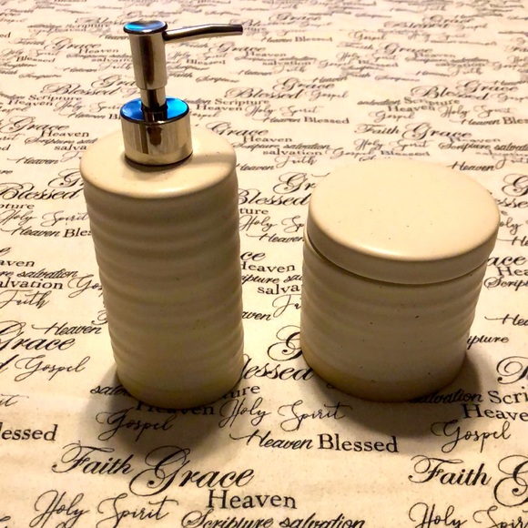 Threshold | Bath | Threshold Soap Pump And Canister Set Cream And Tan ...
